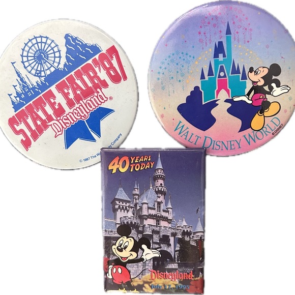 Disney | Other | Vintage Disney Buttons Pins Bundle | Poshmark